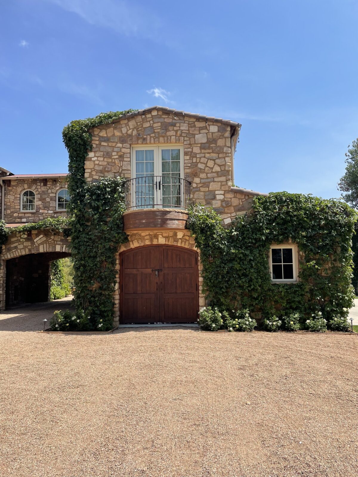 12 Colorado Wedding Venues That Will Make You Feel Like You’re in Europe | Leah Black