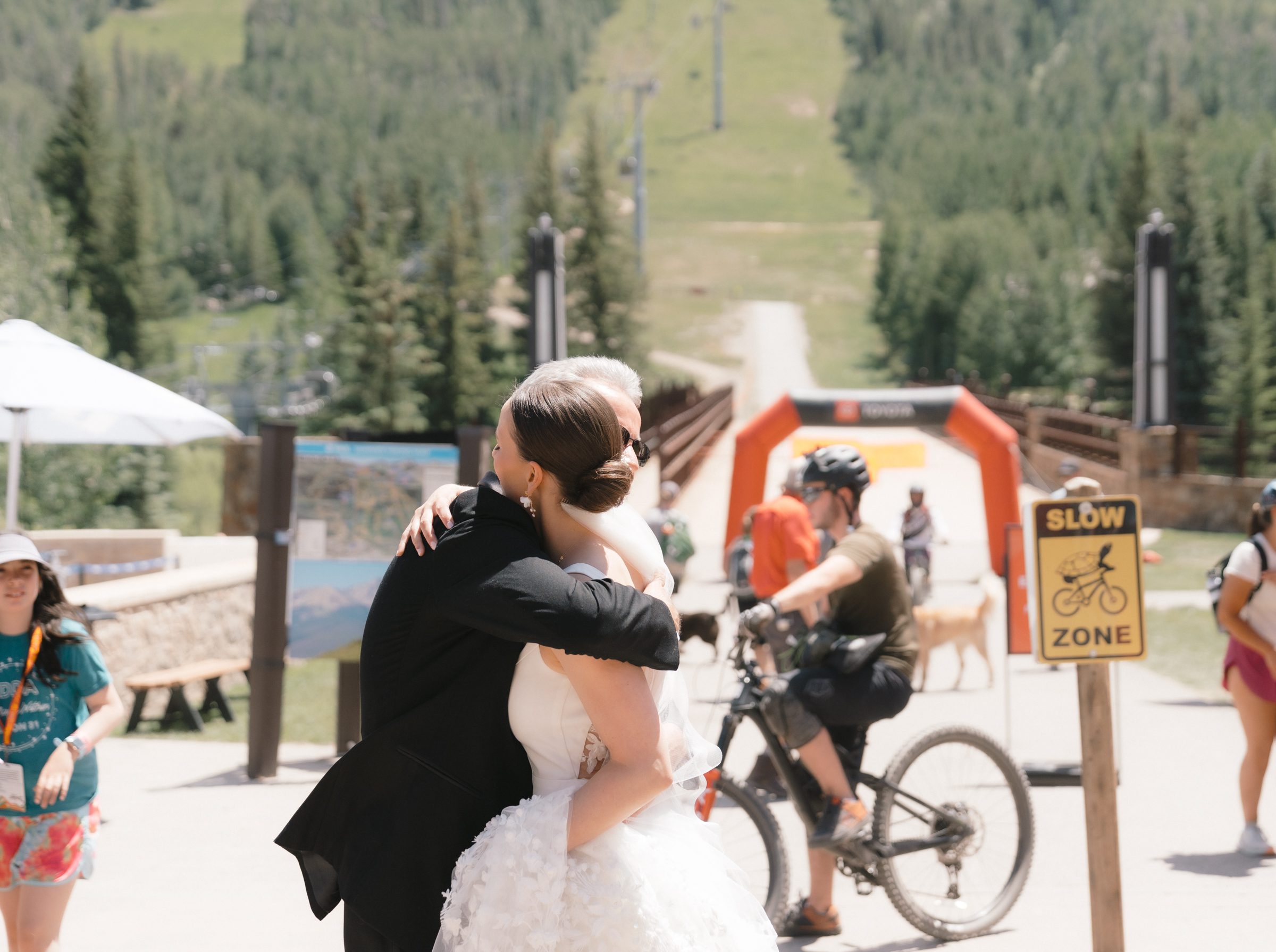 Donovan Pavilion Wedding: An Elegant Black Tie Event in Vail | Leah Black